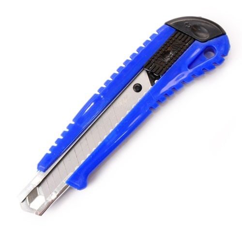 Office on Time - TRINCHETA ONIX SX70 18MM PLASTICO CUERPO METAL +2 REPUESTO